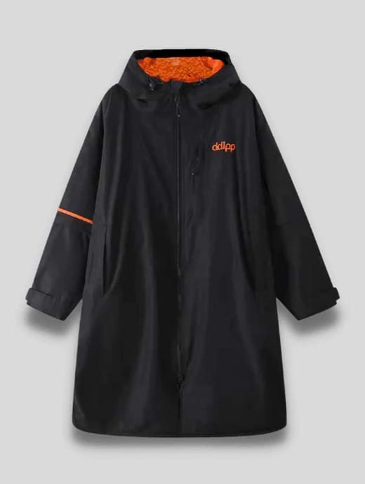 Ddipp Sea Monster Robe Black