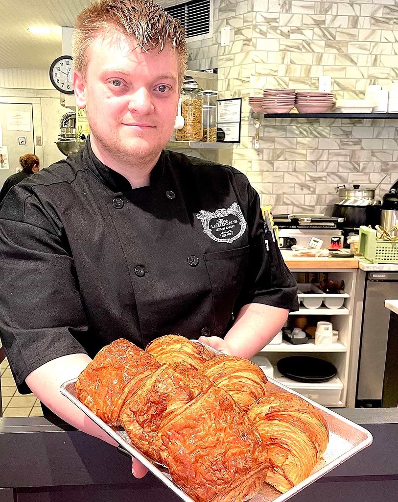 Mrs. London’s Bakery Is Sweet on Westport | Westport Journal