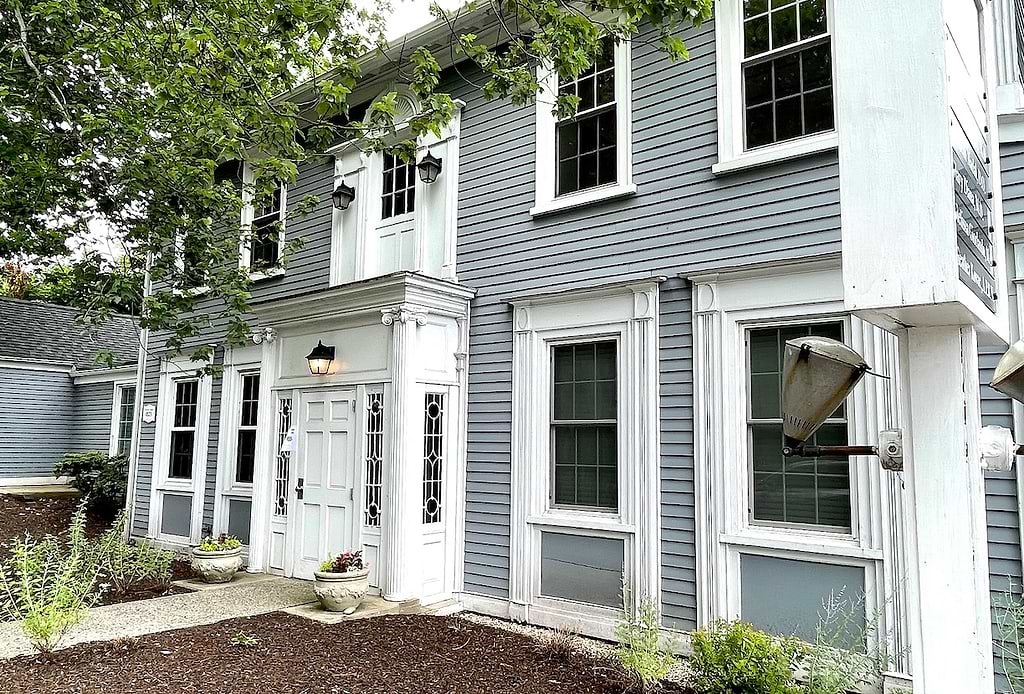 Apartment Proposed Atop Avery Place Office Building | Westport Journal