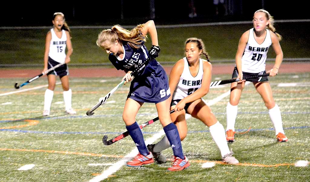 21 goals, three games: Staples field hockey is on fire | Westport Journal