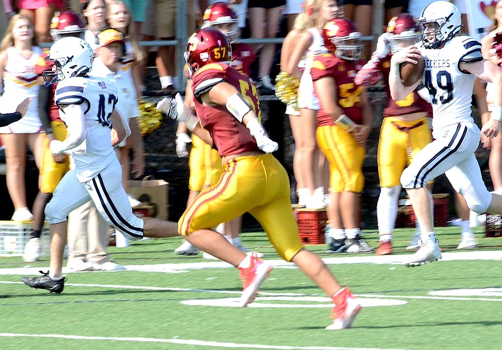 Staples football falls to St. Joseph, 42-21 | Westport Journal