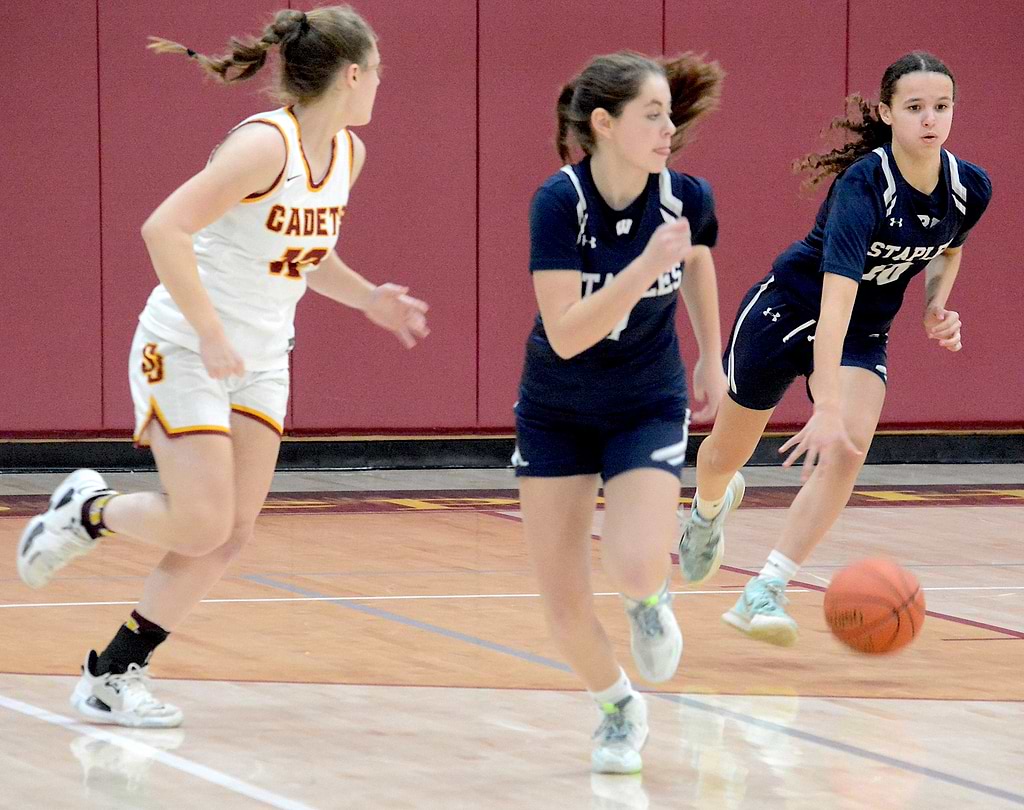Young Staples girls basketball team looks to future | Westport Journal