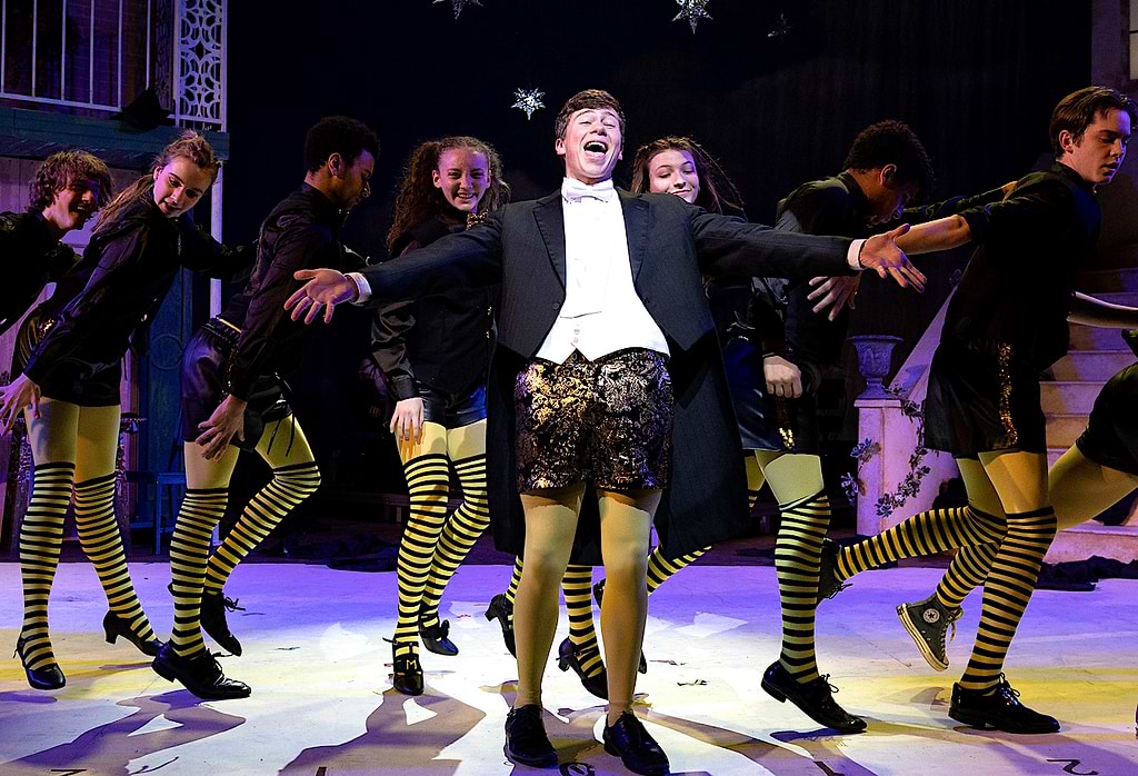 ‘Twelfth Night:’ Shakespearean shenanigans staged by Staples Players ...