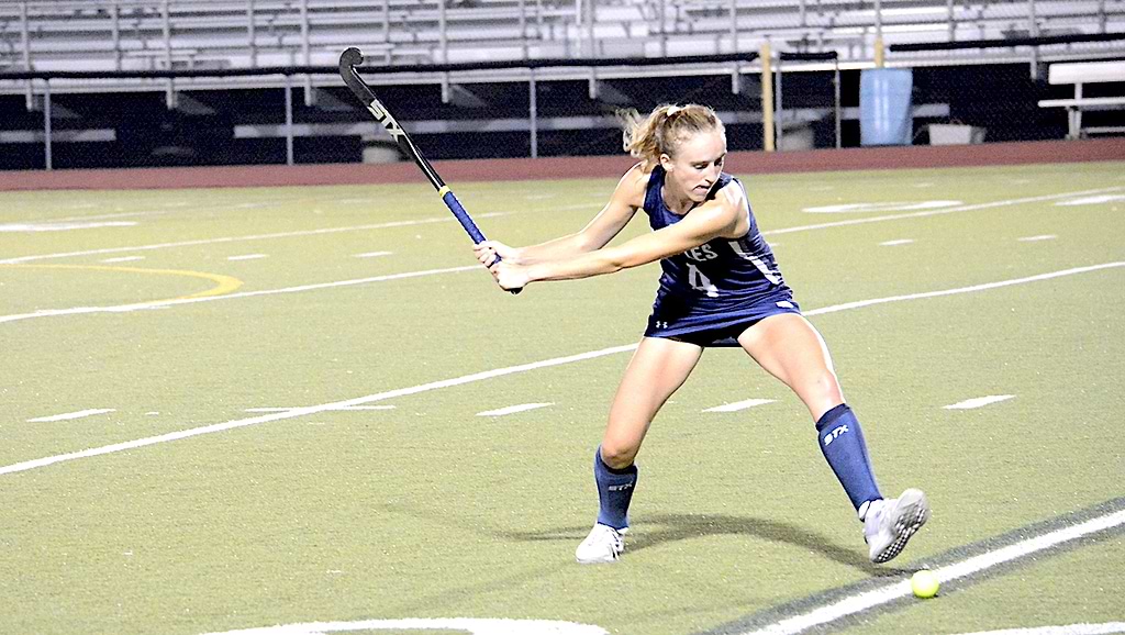 Senior Day success notched by Staples field hockey | Westport Journal