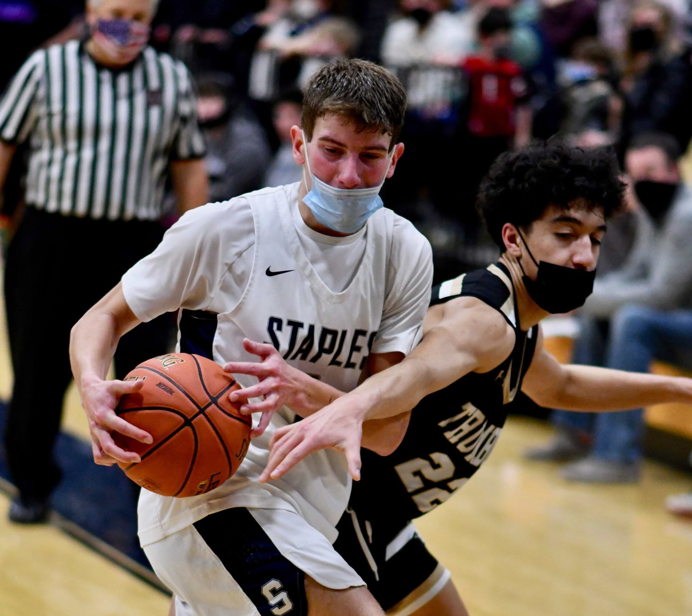 Staples Wins Third Straight, Overcomes Trumbull | Westport Journal