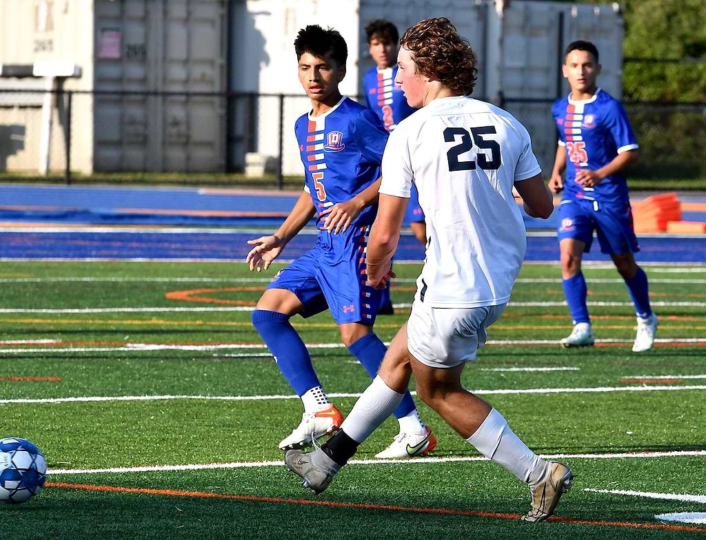 Staples boys soccer in 0-0 standoff vs. Danbury | Westport Journal
