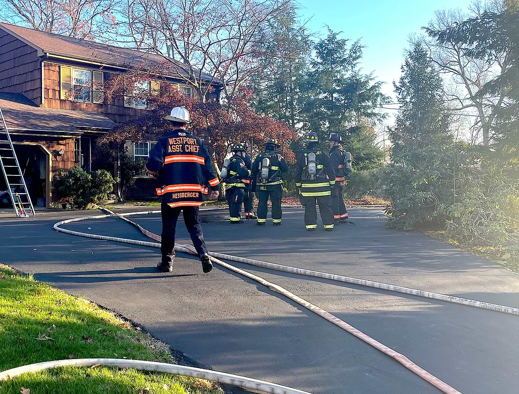 Rocky Ridge house fire quickly extinguished | Westport Journal