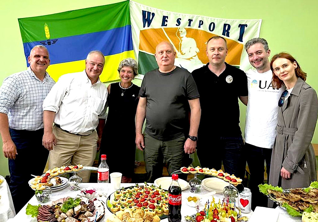 Tooker, Koskinas to report on Ukraine visit | Westport Journal