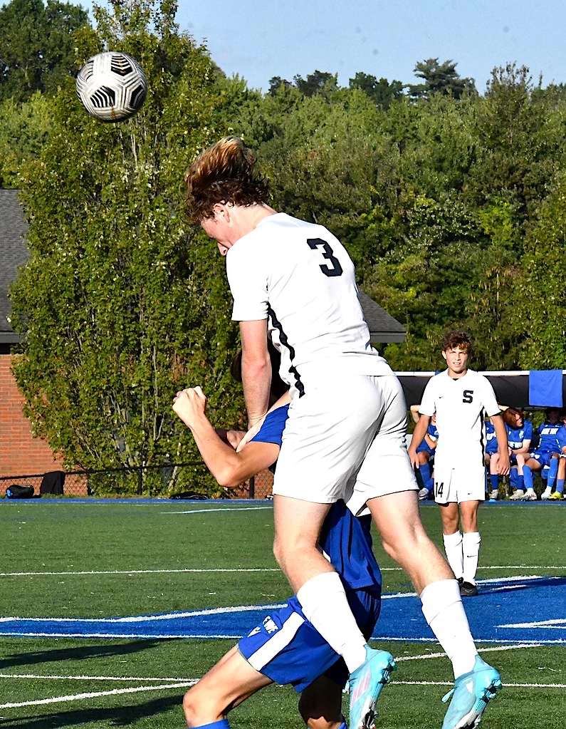 Staples, Darien boys soccer teams duel to a draw | Westport Journal