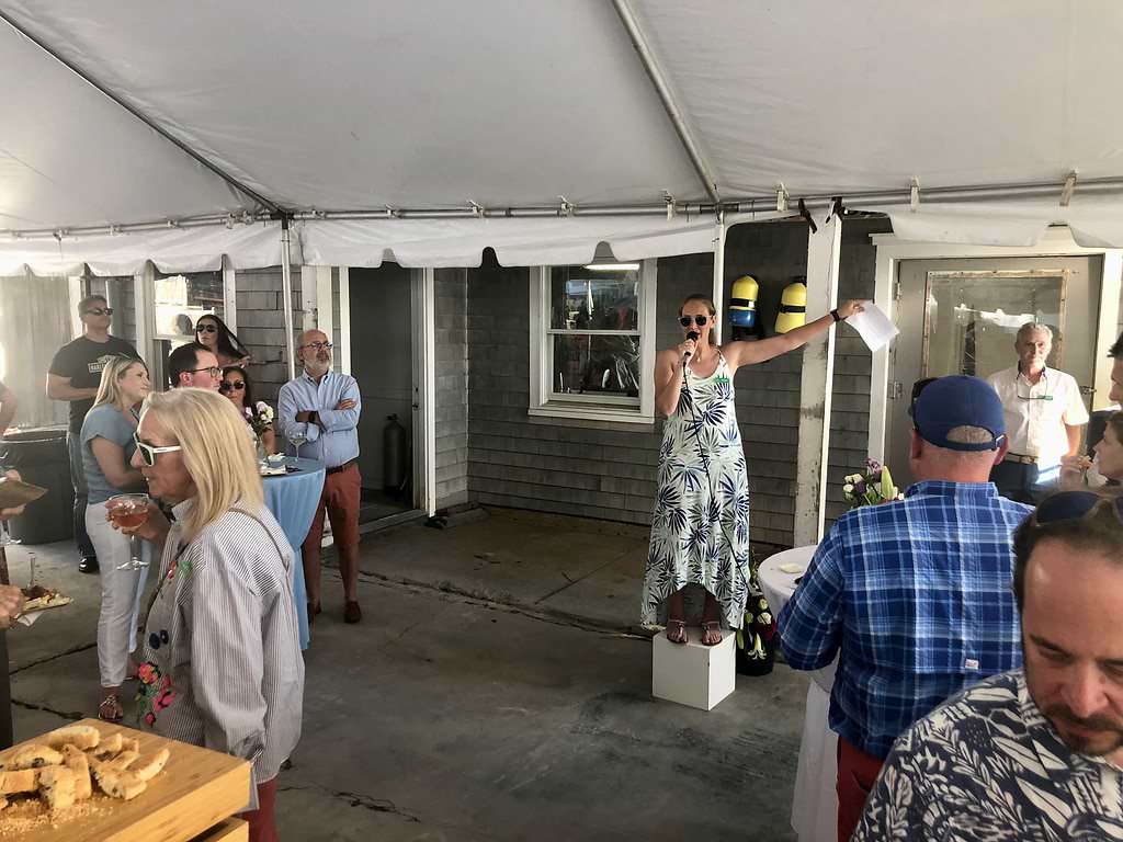 Cocktails and Clams under sunny skies boosts Harbor Watch mission ...